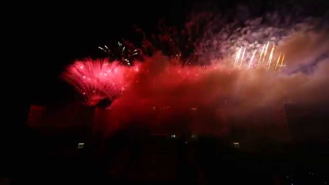 Feuerwerk beim 100. Geburtstag der Goethe-Universität - YouTube