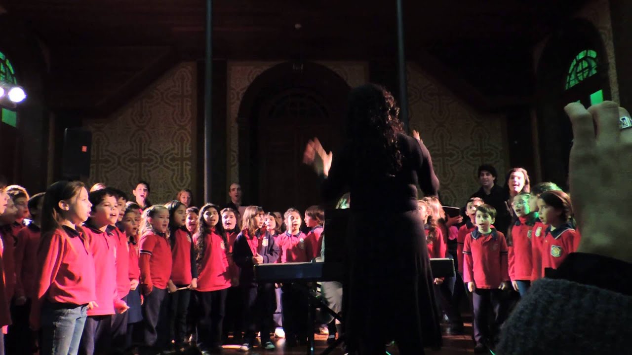 Singing all together - YouTube