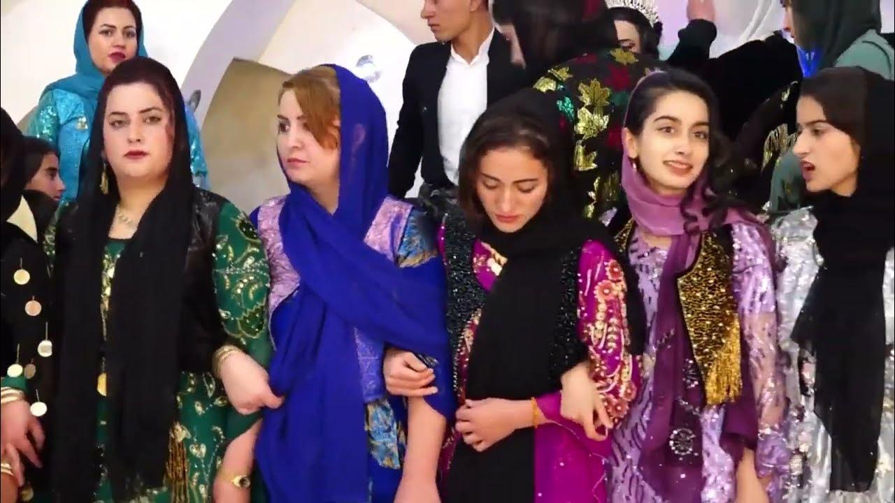 Best Kurdish dance ,shad full halparke - YouTube
