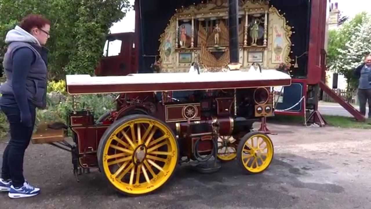 Showmans Engine at Steam at the Hoops - YouTube