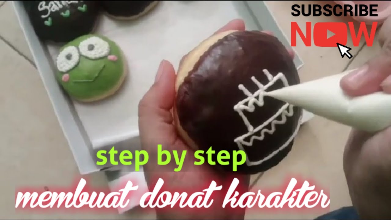Step by step cara membuat donat karakter donat ulang tahun. - YouTube