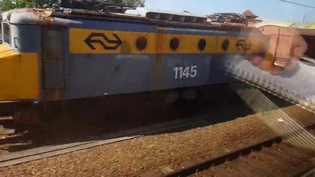 Passing Goes heritage site on 27/6/19 NS Class 1100 1145 + 1136 - YouTube