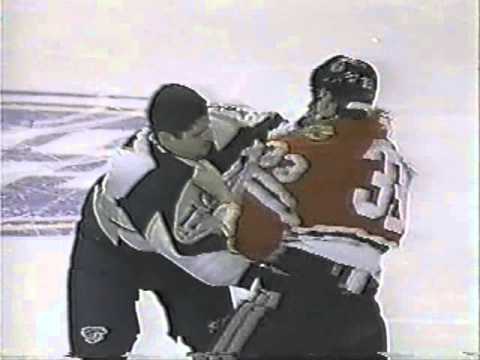Patrick Cote vs Reid Simpson - YouTube