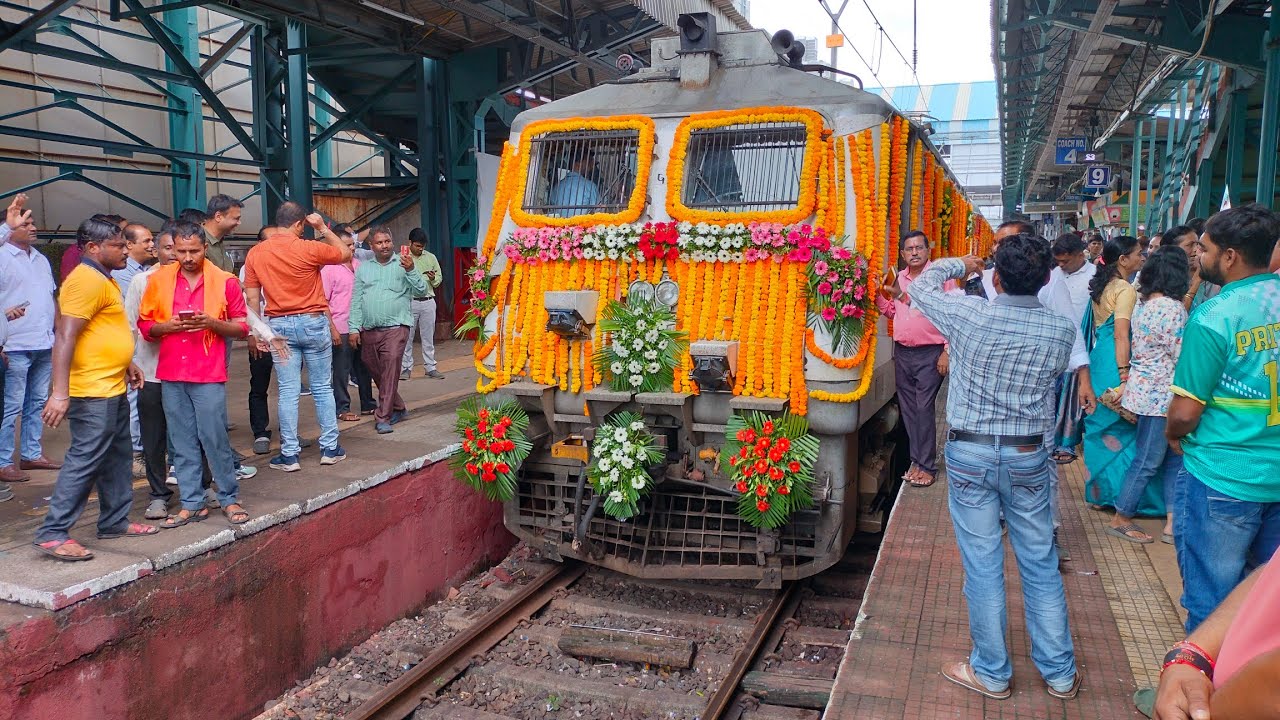 Bandra Madgaon Inaugural Run of First Mumbai-Goa train on WR from ...
