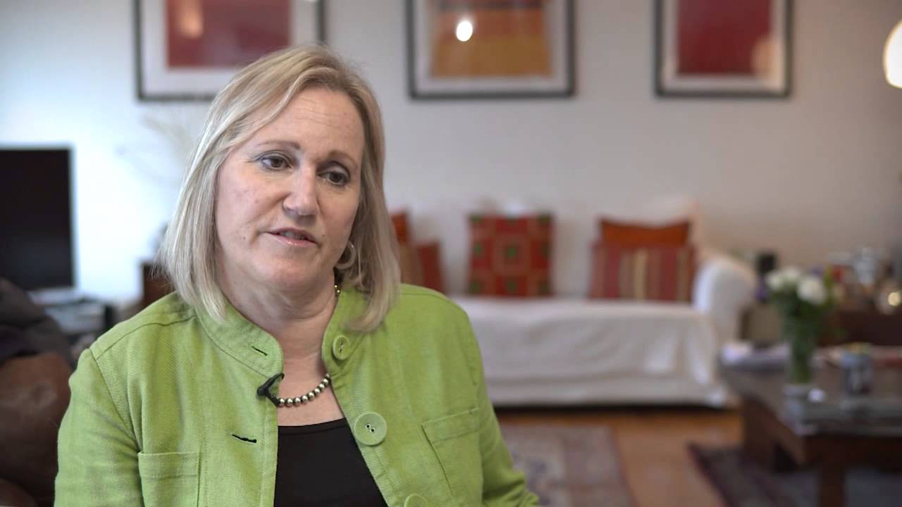 1 Dr Carol Cooper Introduction - YouTube