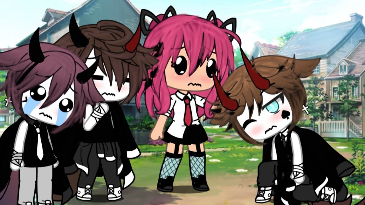 "The 3 Vampire Alphas and The Human" -Glmm- ;Part 3; (Sorry if rushed ...