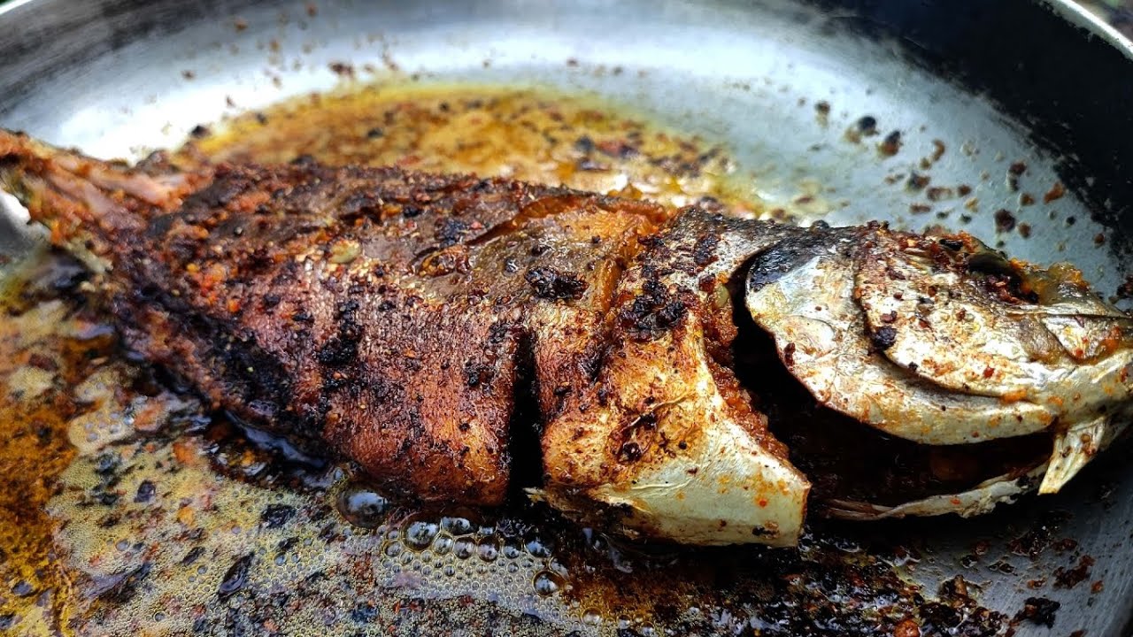 Deliciously Fried Whole Tuna Fish - YouTube