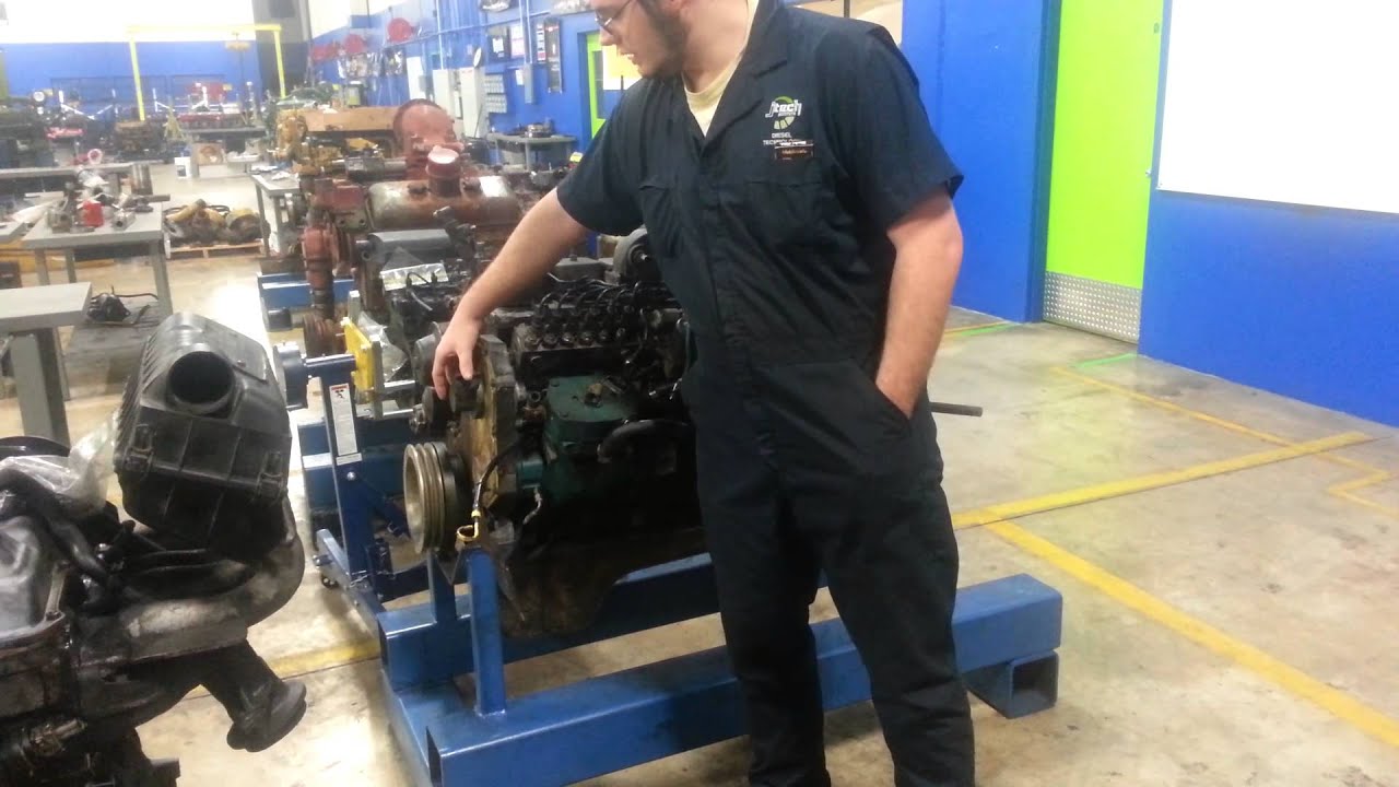 Mechanical fuel injector system - YouTube