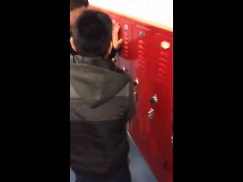 How to open a locker - YouTube