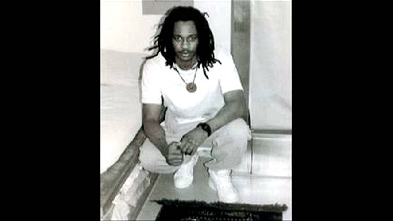 SKROOGE "Wayne Perry Back" - YouTube