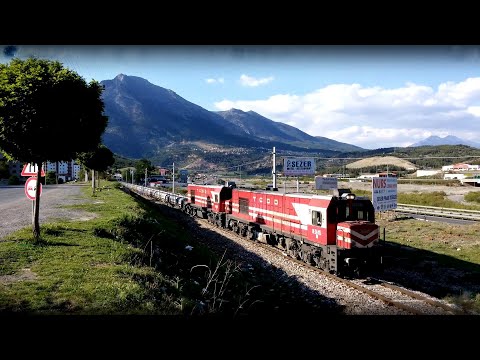 Yük Treni DE24415 & DE24402(Sevk loko) Km: 279+557 / Freight Train, MTE-ALSTOM Loco Taurus Mountains