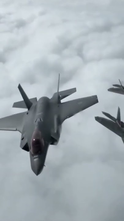 USFA F-22 and F35A - YouTube