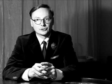 Dmitry Olshansky. Does the Woman Really Exist ? #IPALondon2019 - YouTube