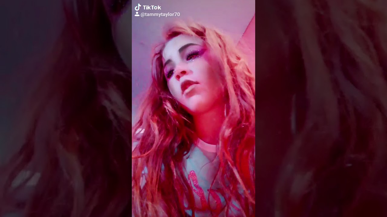 Carlaylee hd is my favorite youtuber - YouTube