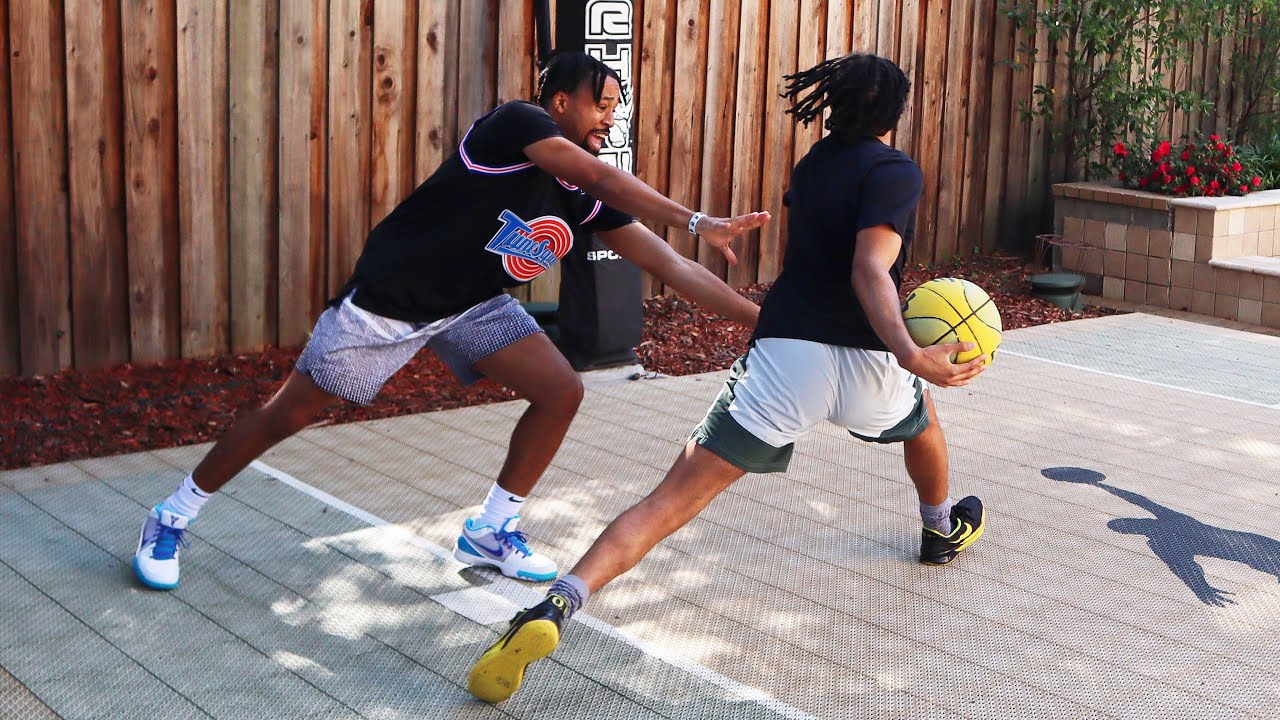 The "2 HAND TOUCH" King Of The Court! *NEW GAME ALERT* - YouTube