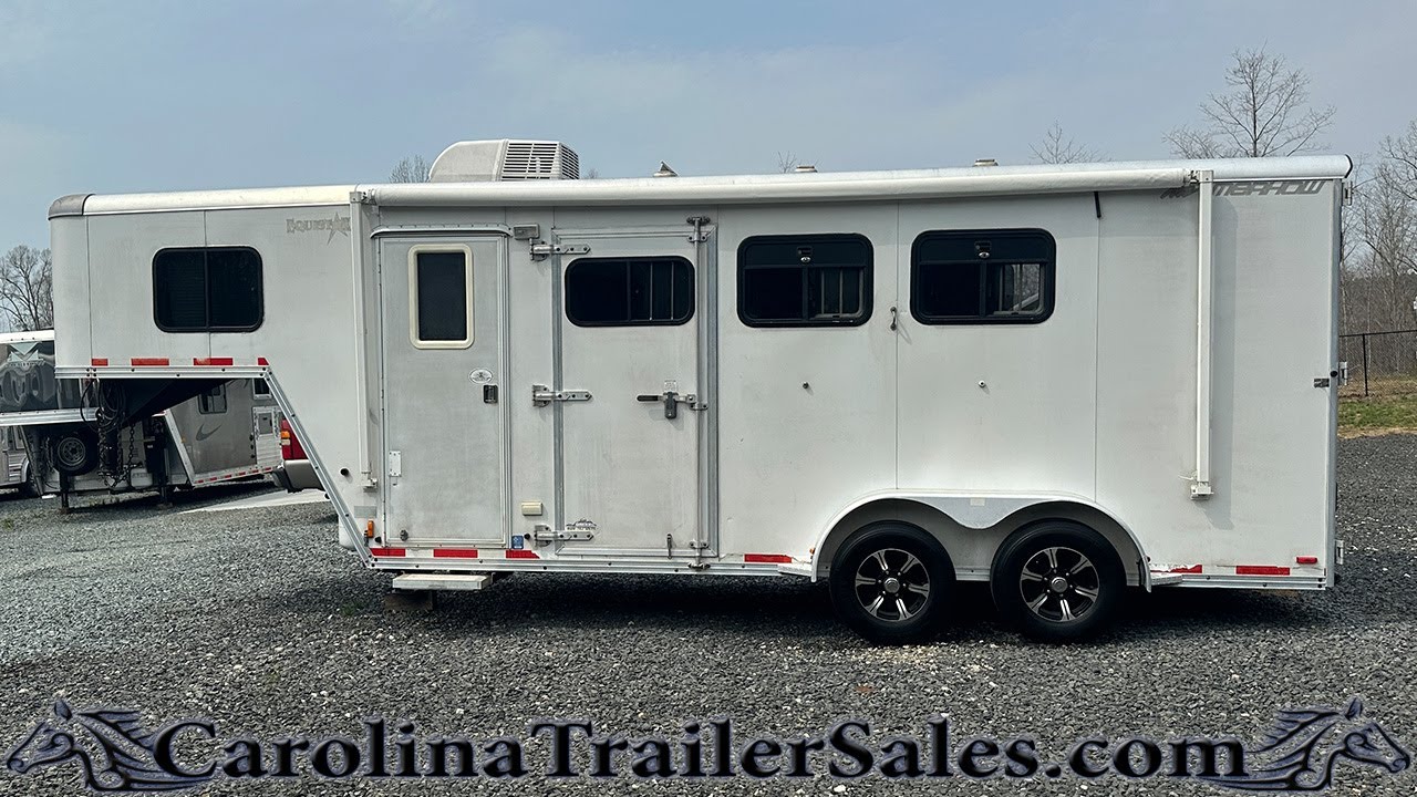 2007 Merhow Equistar 7304 - 3 Horse Trailer with Compact Full Living ...
