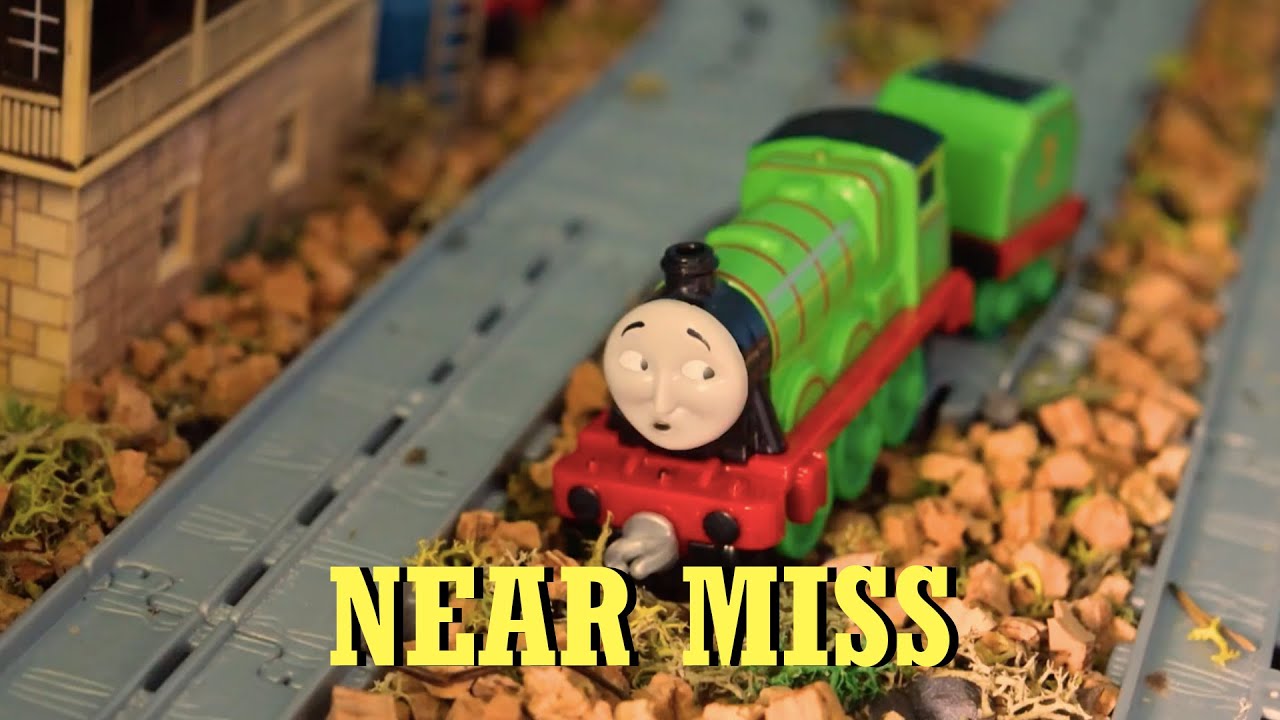 Near Miss | Thomas & Friends - YouTube