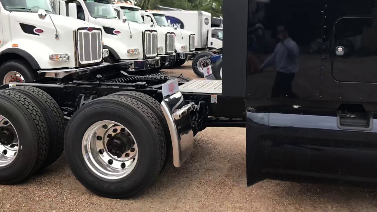 All New 2019 Peterbilt 579 UltraLoft - Black Sapphire Short Walk Around ...