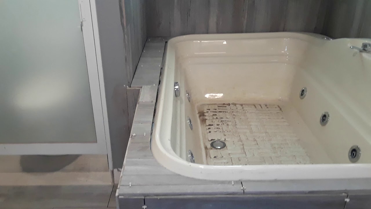 ya quedó instalado el yacusi - YouTube