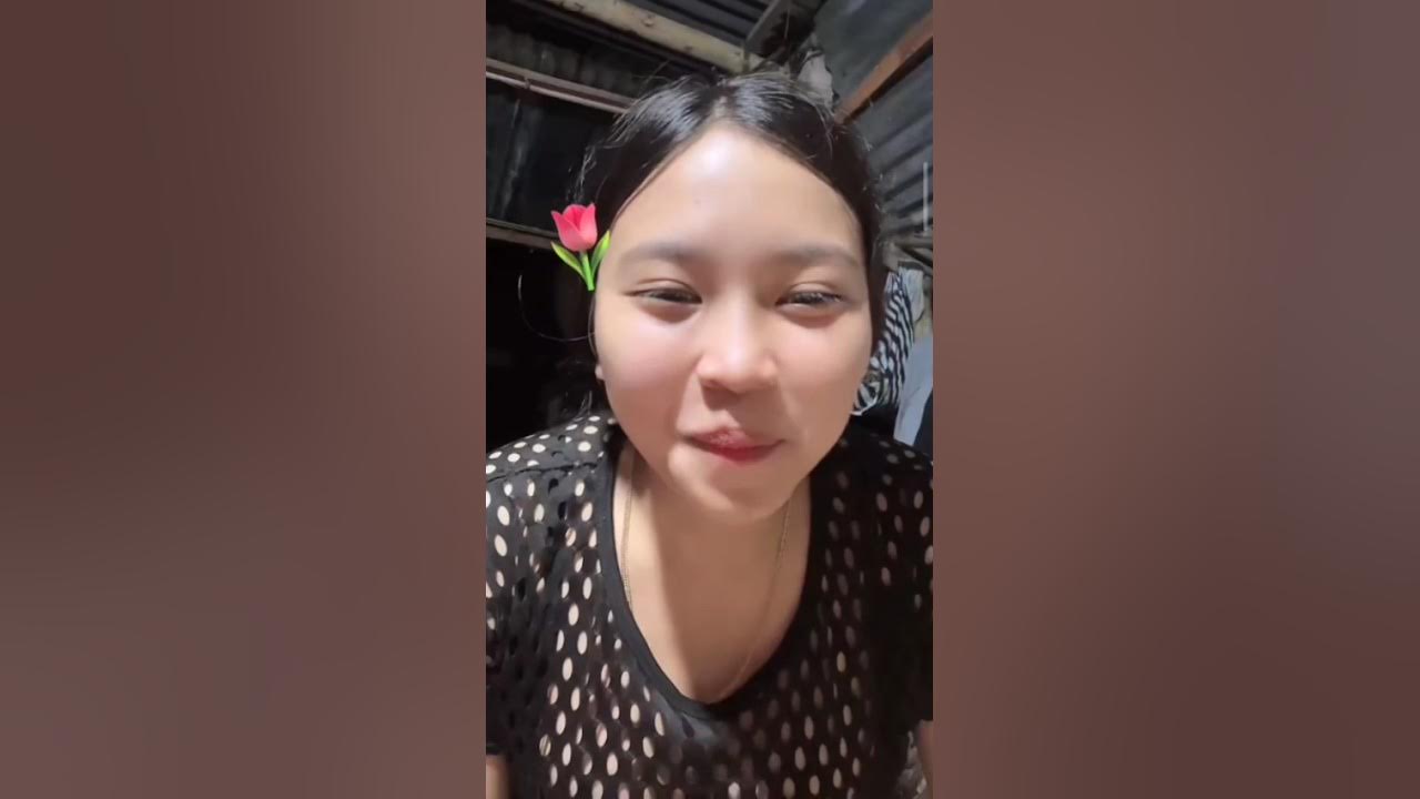 DESSY LIVE TIK TOK BARBAR PAKE BAJU BOLONG-BOLONG ARMORNYA KELIATAN BOBA TOBRUT BANGET CUY 🤤💦 ...