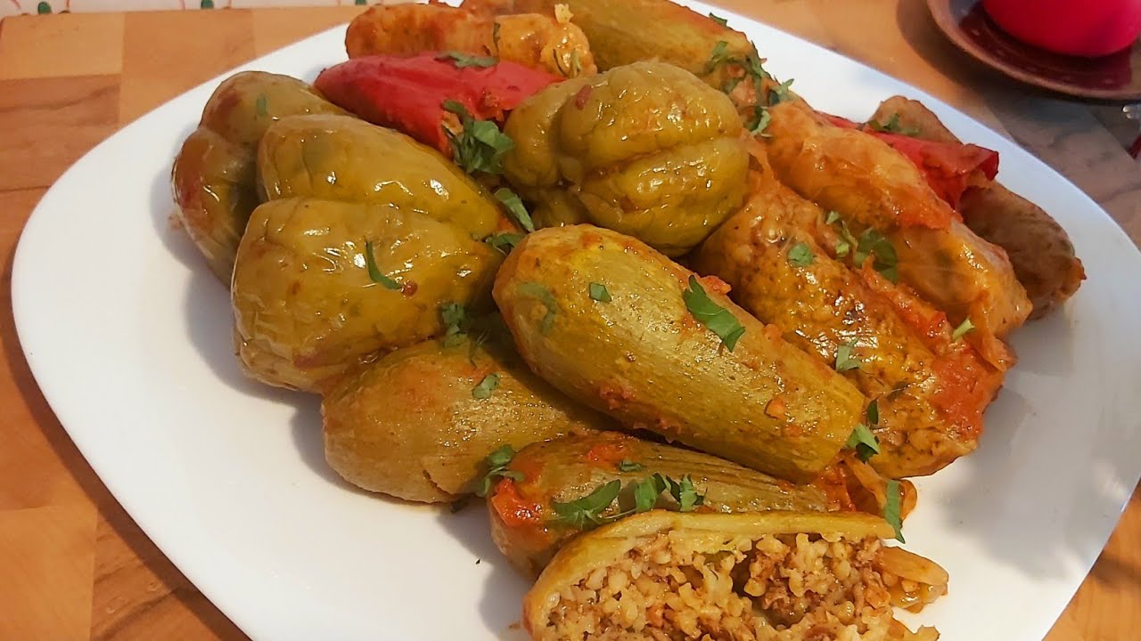 Legume umplute cu carne orez si bulgur@IulyaFoodStation -Dovlecei cu ...