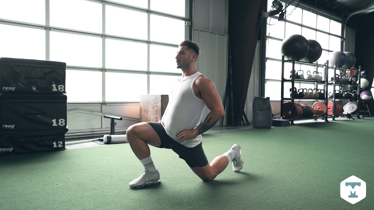 1/2 Kneeling Hip Drive - YouTube