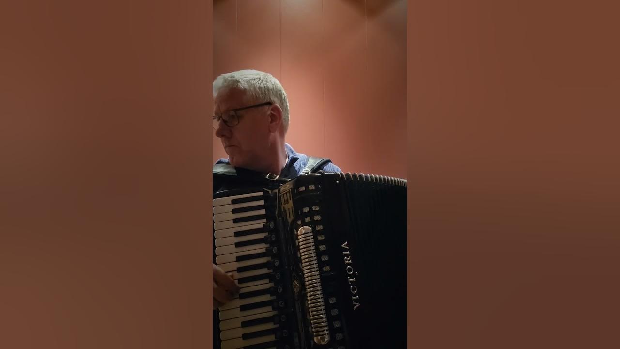 Hilsen til Gudveig, vals av Svein Midtlien. - YouTube