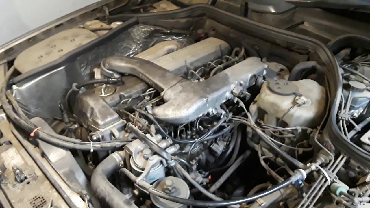 Mercedes OM603 (25 miles after delivery valve re-seal) - YouTube