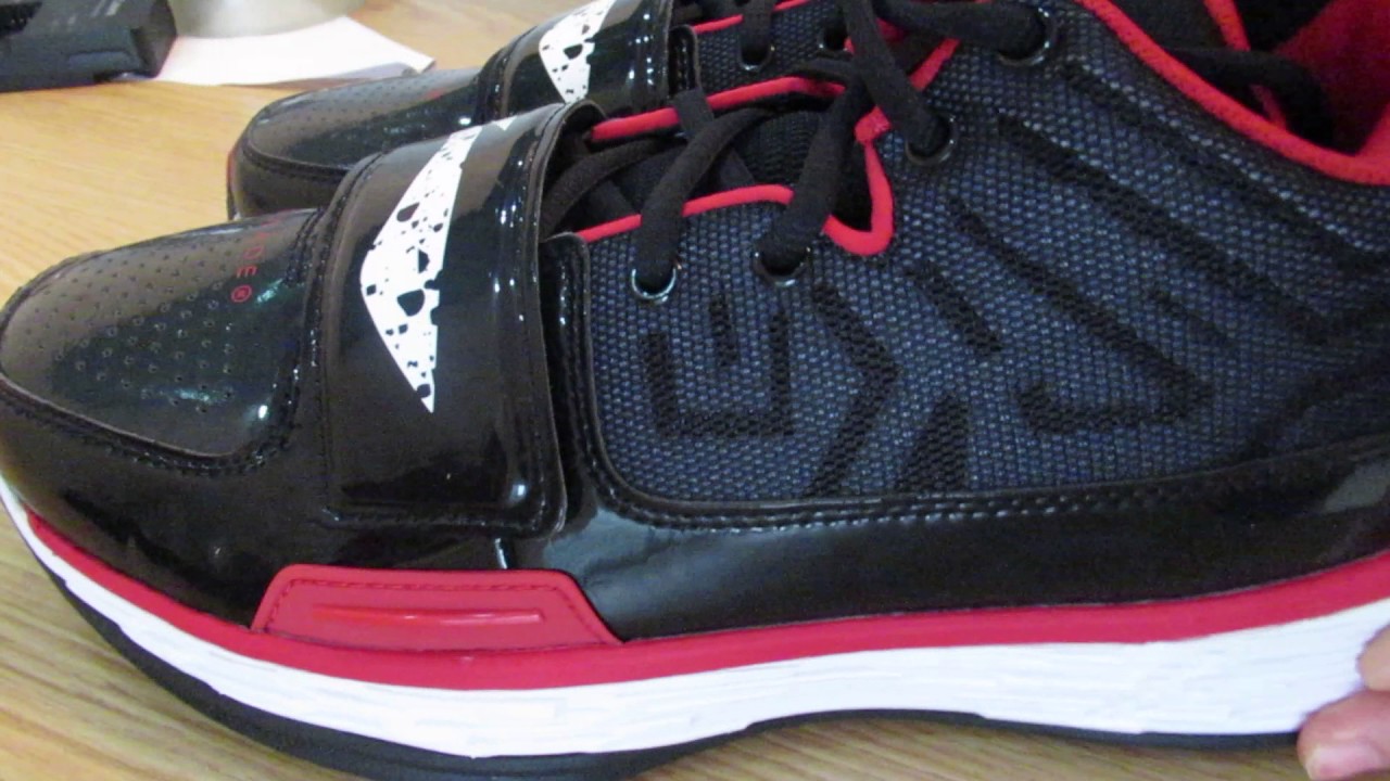 Li-Ning WoW 4 Wade Fission 2.5 "Announcement" - YouTube