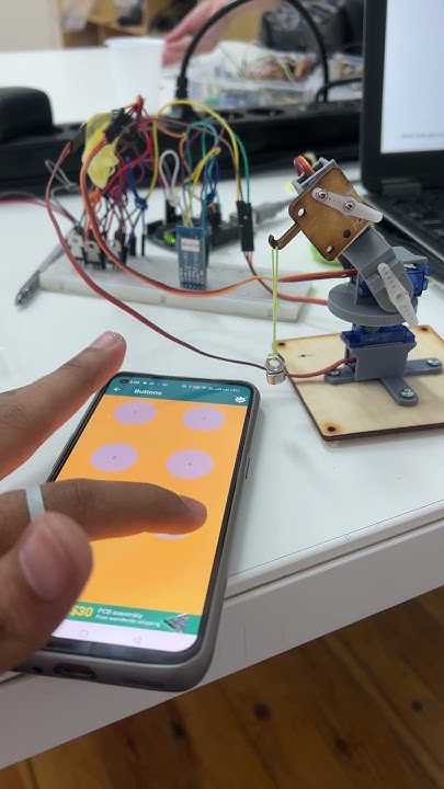 Robotic Arm 🤯🤯🤯😱 Arduino Tinkercad Electronicsdesign Arduinoproject Robot Youtube