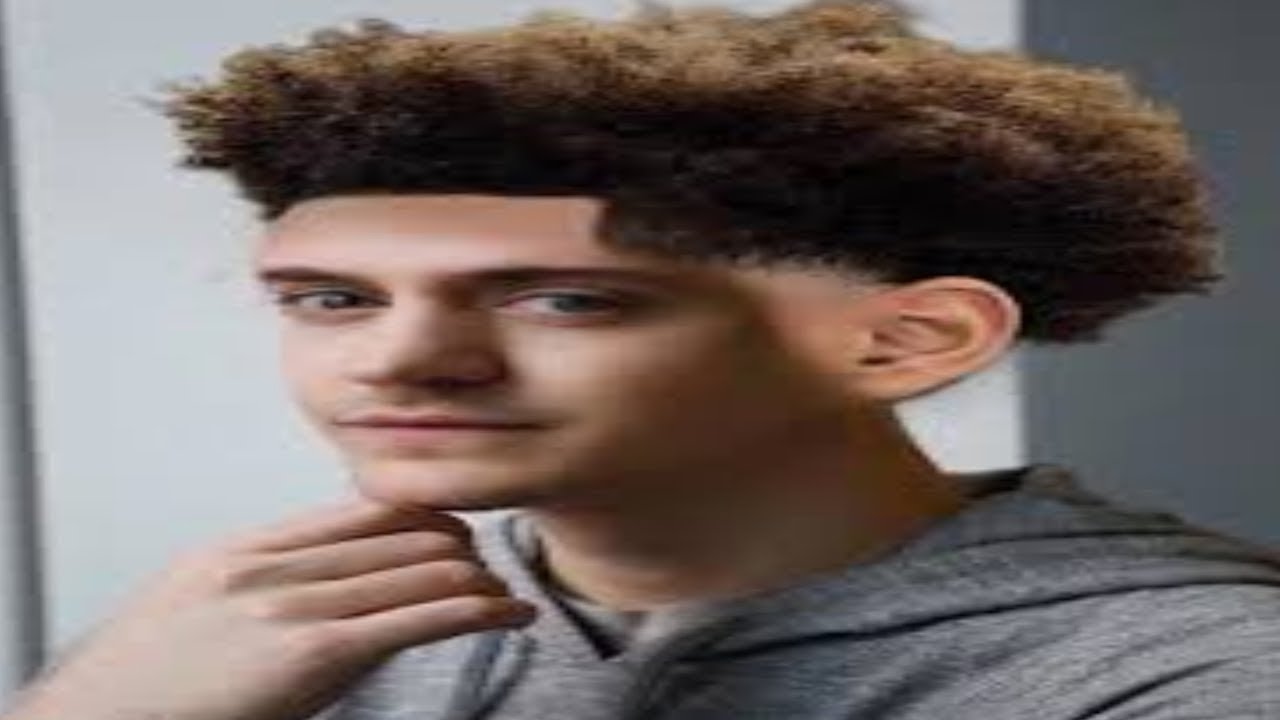 low taper fade meme is STILL massive... - YouTube