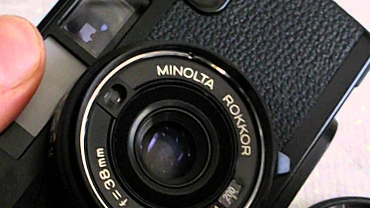 Minolta HI-MATIC S, vintage viewfinder camera. - YouTube
