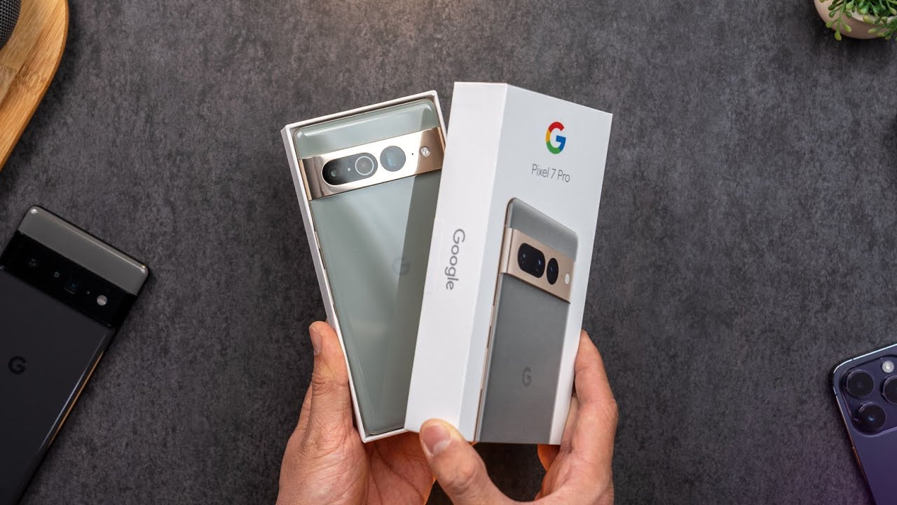 PIXEL EMANG BEDA 🔥 - Unboxing Pixel 7 Pro Indonesia! - YouTube