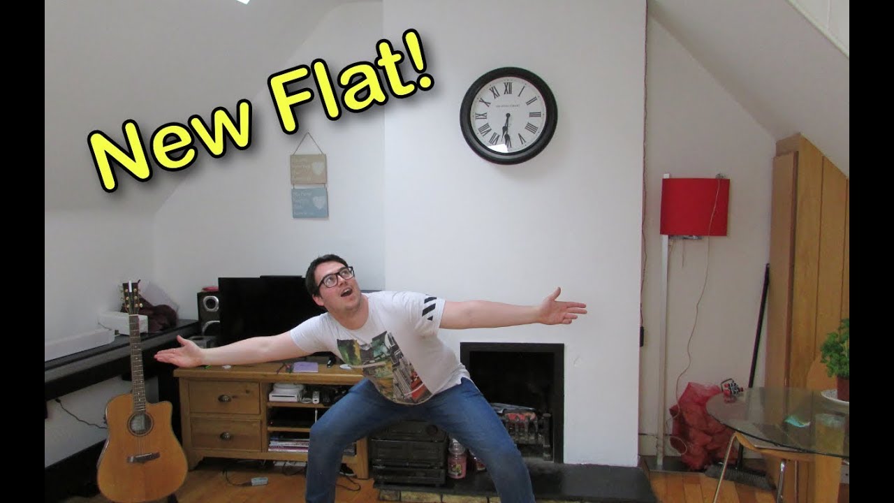 Making Music with my NEW FLAT! - YouTube