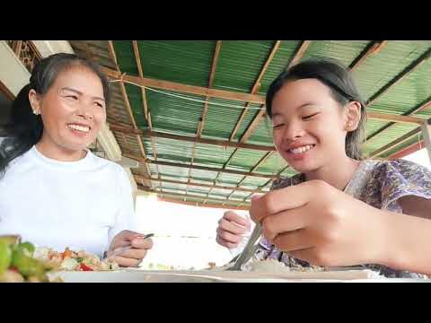 nyab leem peb mus noj mov qab thiab lom zem heev li 11/9/2022 - YouTube