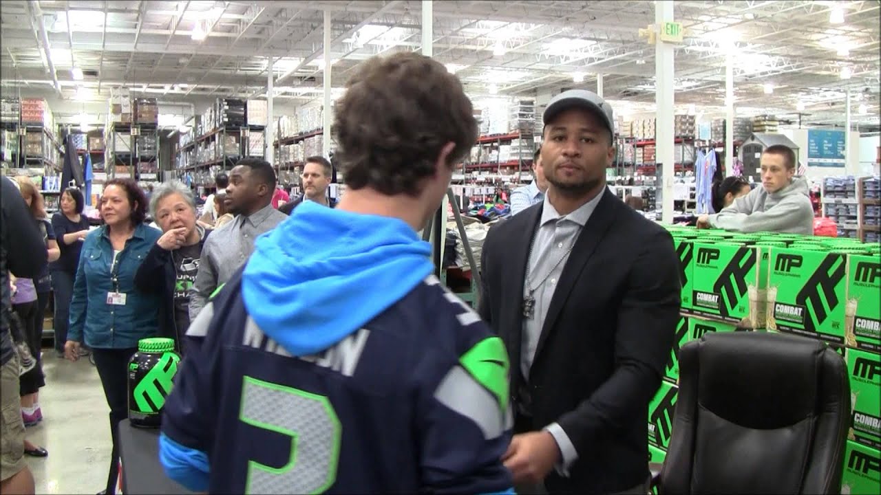 Aidan w/ Earl Thomas (Seattle Seahawks 1st Team Al - YouTube