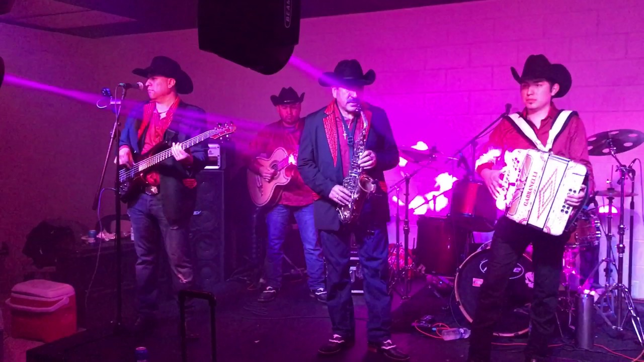Sonido carnaval y grupo Tremendo Norteño - YouTube