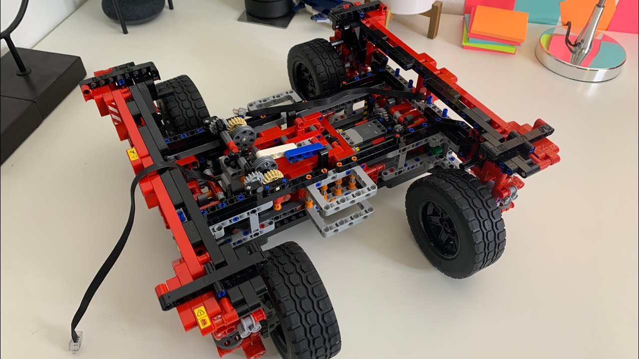 Multidirectional Lego Chassis - 4Wheel Drive & Steering! - YouTube