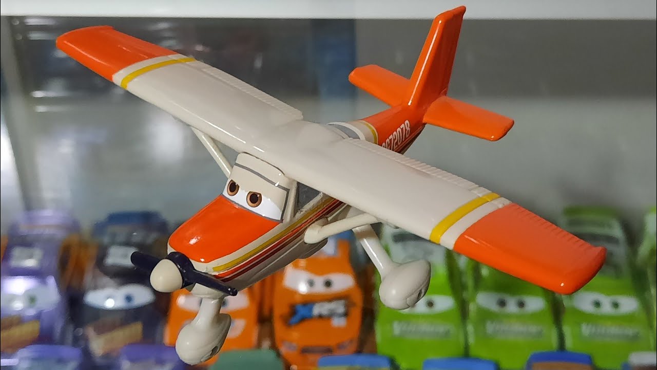 Mattel Disney/Planes Yalk Llah (Propwash Junction Tourist) Biplane ...