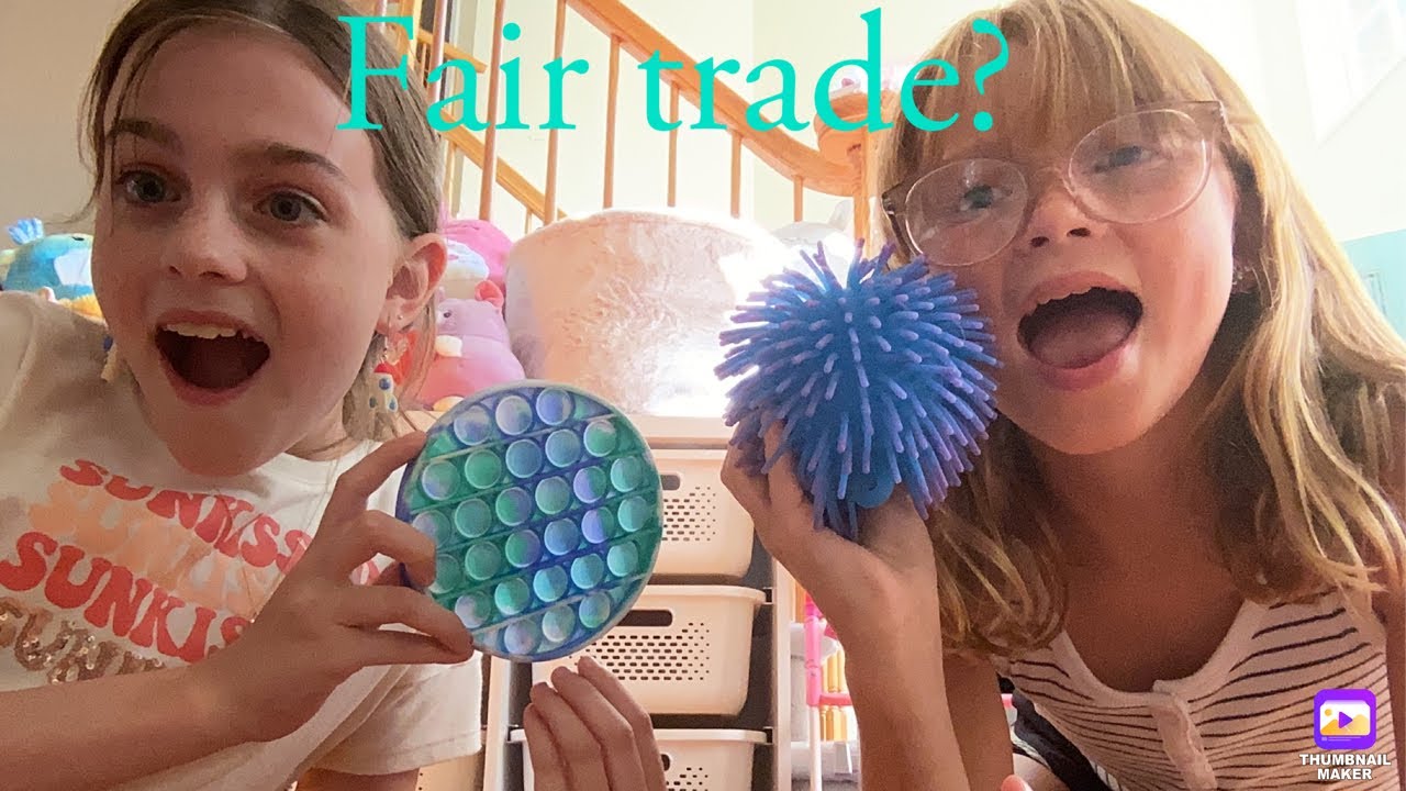 FIDGET TRADING!! - YouTube