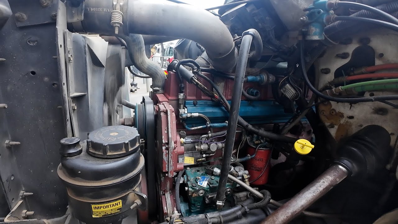NO START Oil in Fuel Tank Diesel Engine - YouTube