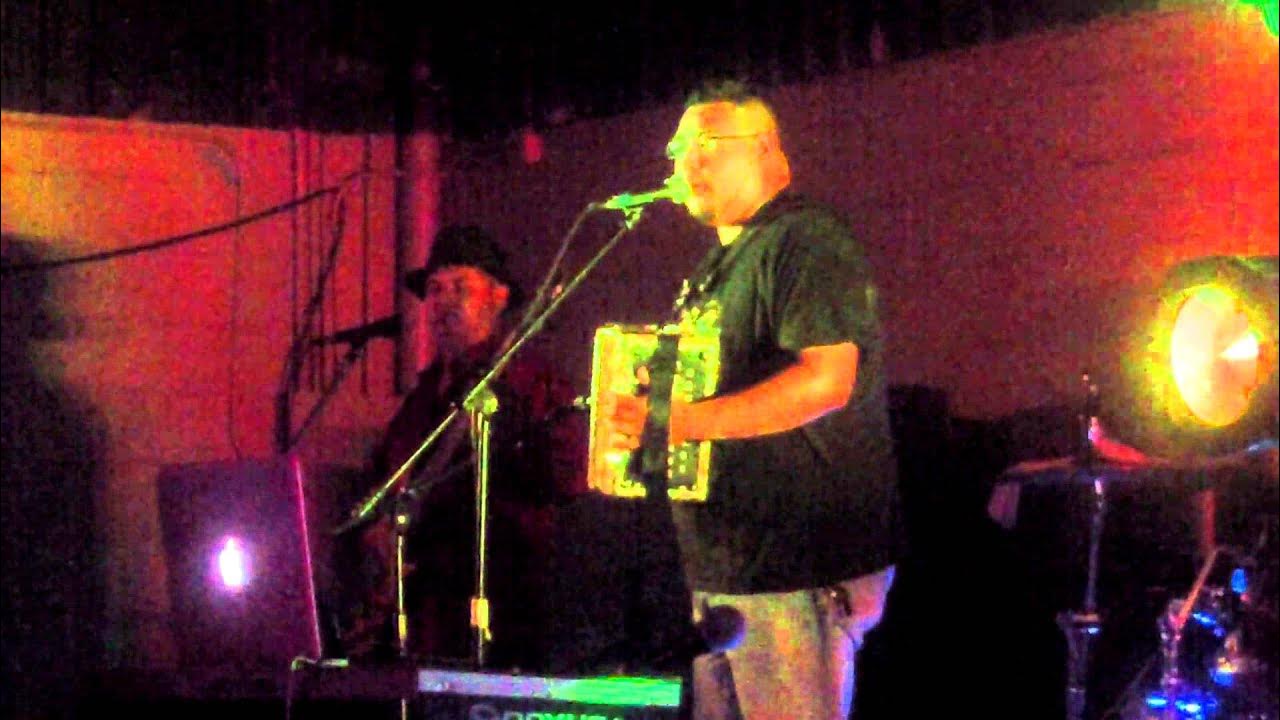 Lazaro Perez Y Su Conjunto "Angel Flores Special" - YouTube