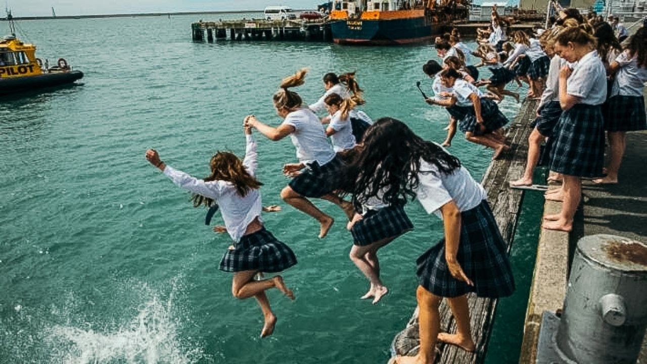 NCG Year 13 Wharf Jump 2018 - YouTube