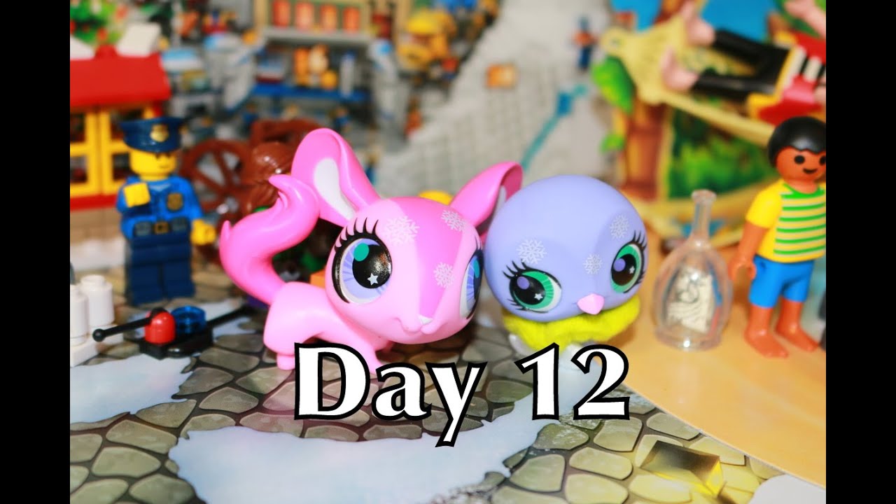Christmas Advent DAY 12 New LPS Lego City Playmobil - YouTube