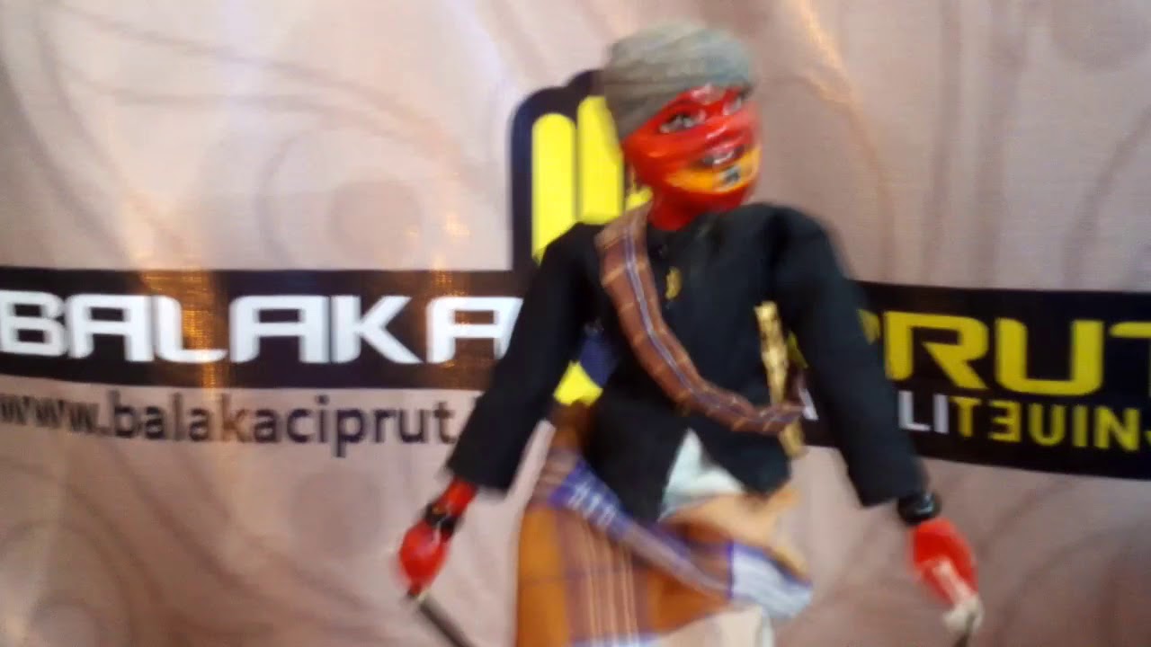 indonesian action Figure (Cepot / Astra jingga) - YouTube