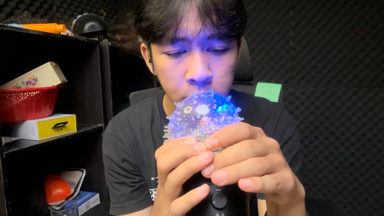 Asmr 20 Fast And Aggressive Triggers Youtube