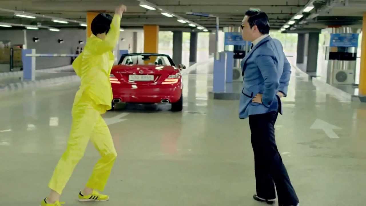 PSY Gangnam Style (강남스타일)-That yellow guy dance - YouTube