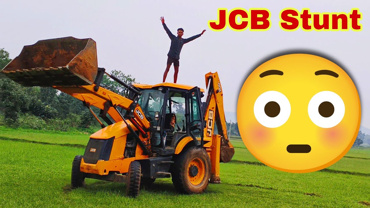 JCB Chalu Kar Ke Chad Gya Uper 😱 15 Years Old Boy Stunt in JCB #jcb ...