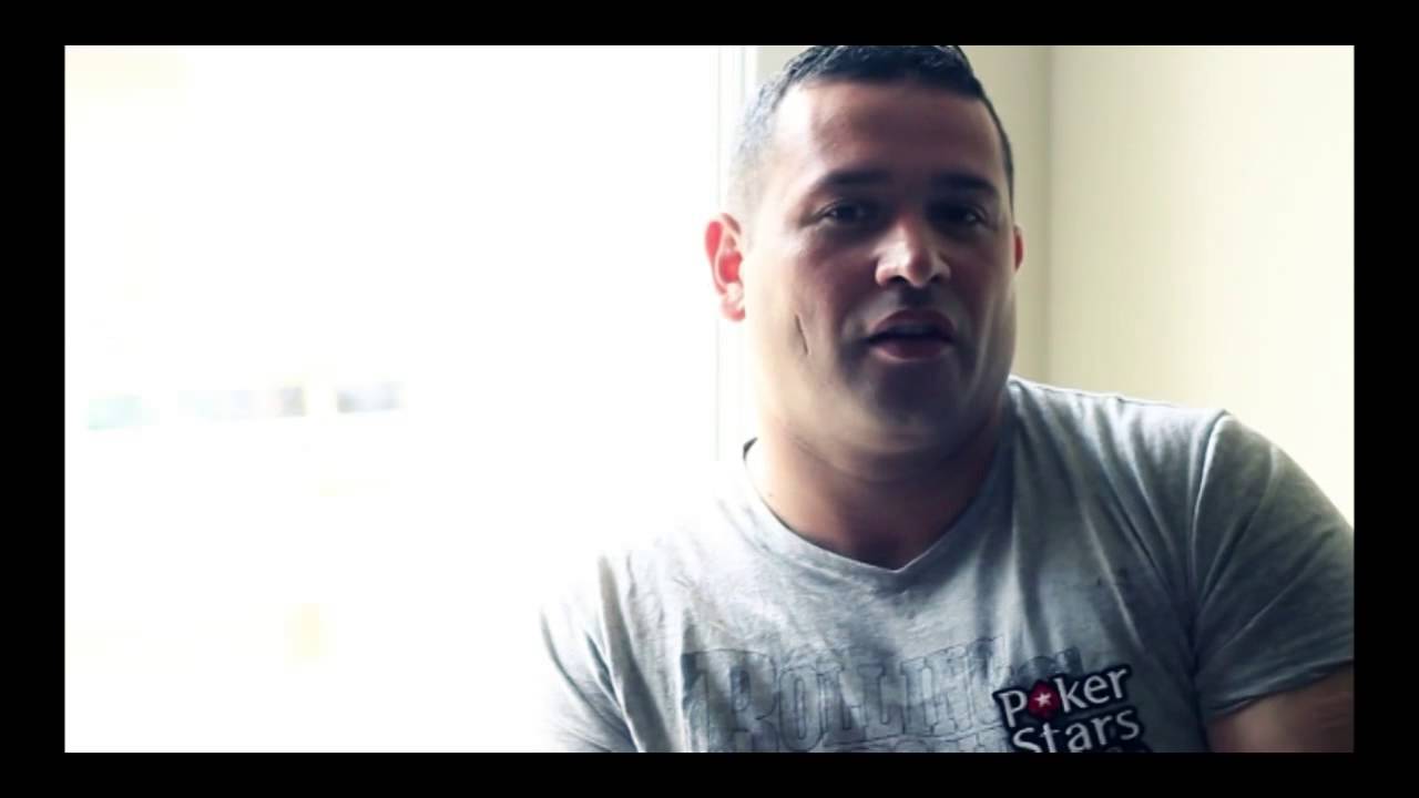 Dans le Carré - Christophe Ducrot (Vainqueur LMDB 4) HD - YouTube
