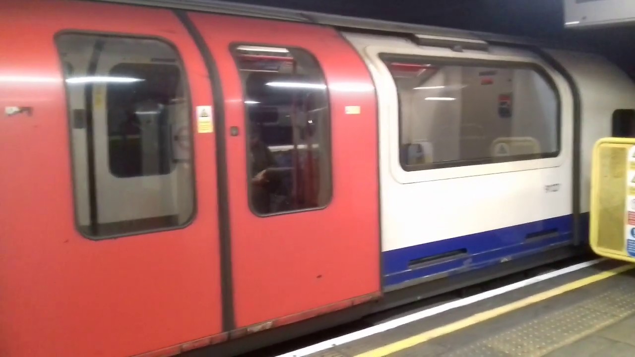 Central Line - 1992 Stock Journey - Carriage (91127) - Stratford - Mile ...